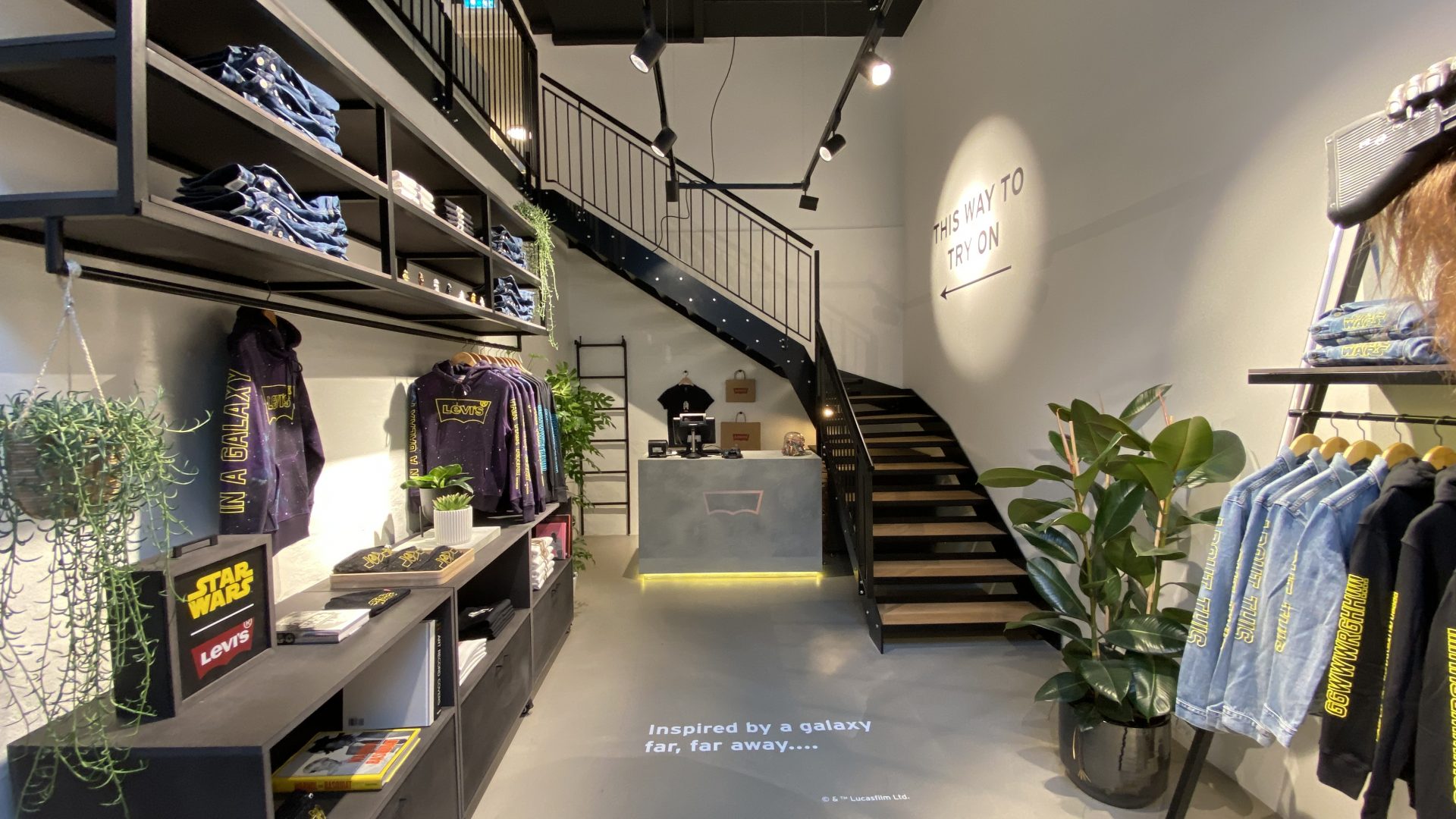 Levi's - Lucky Fox - UK Visual Merchandising company